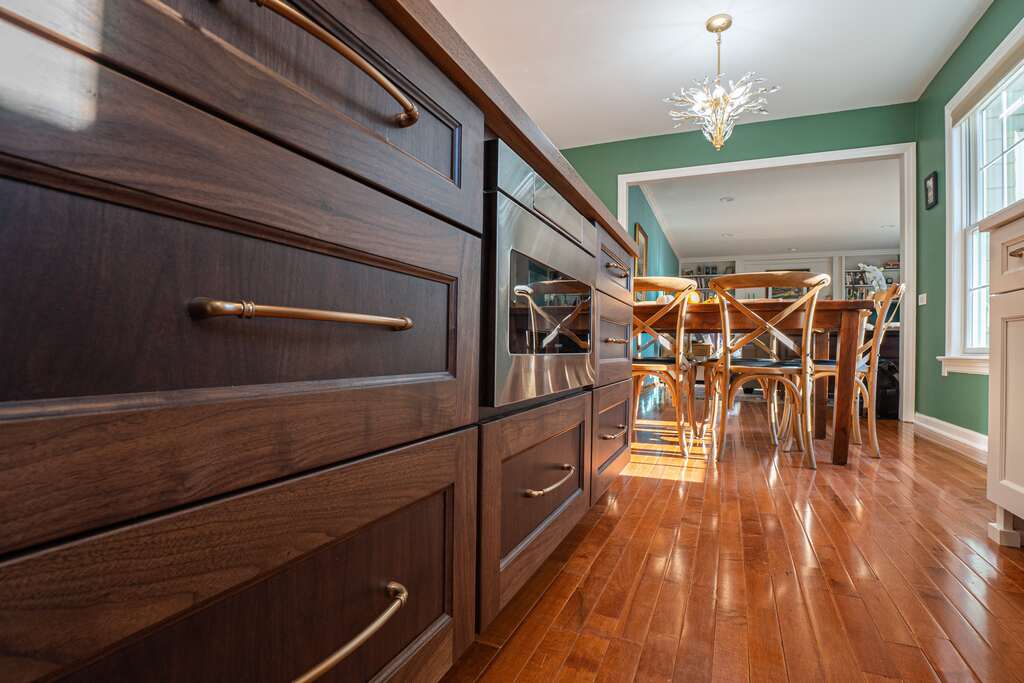 Franklin Park Kitchen Remodel: Infusing Elegance with Functionality